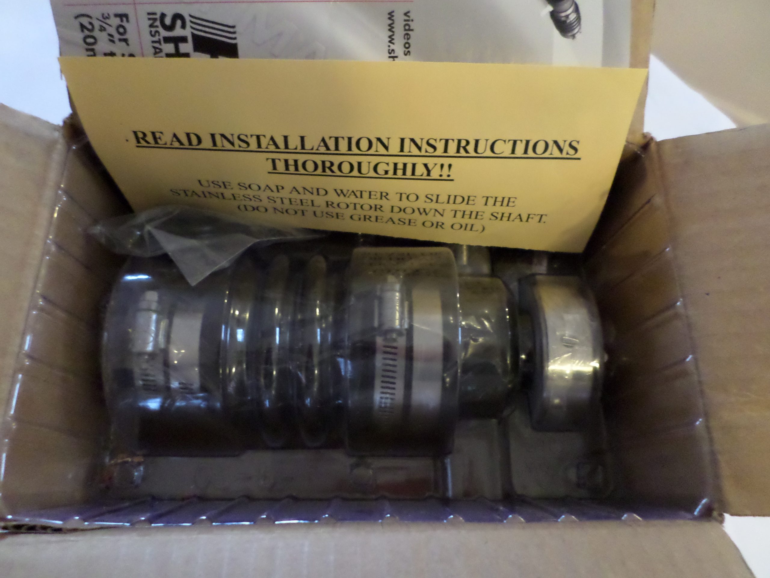 PSS shaft seal by PYI. New in box complete with "T" kit for supplying ...