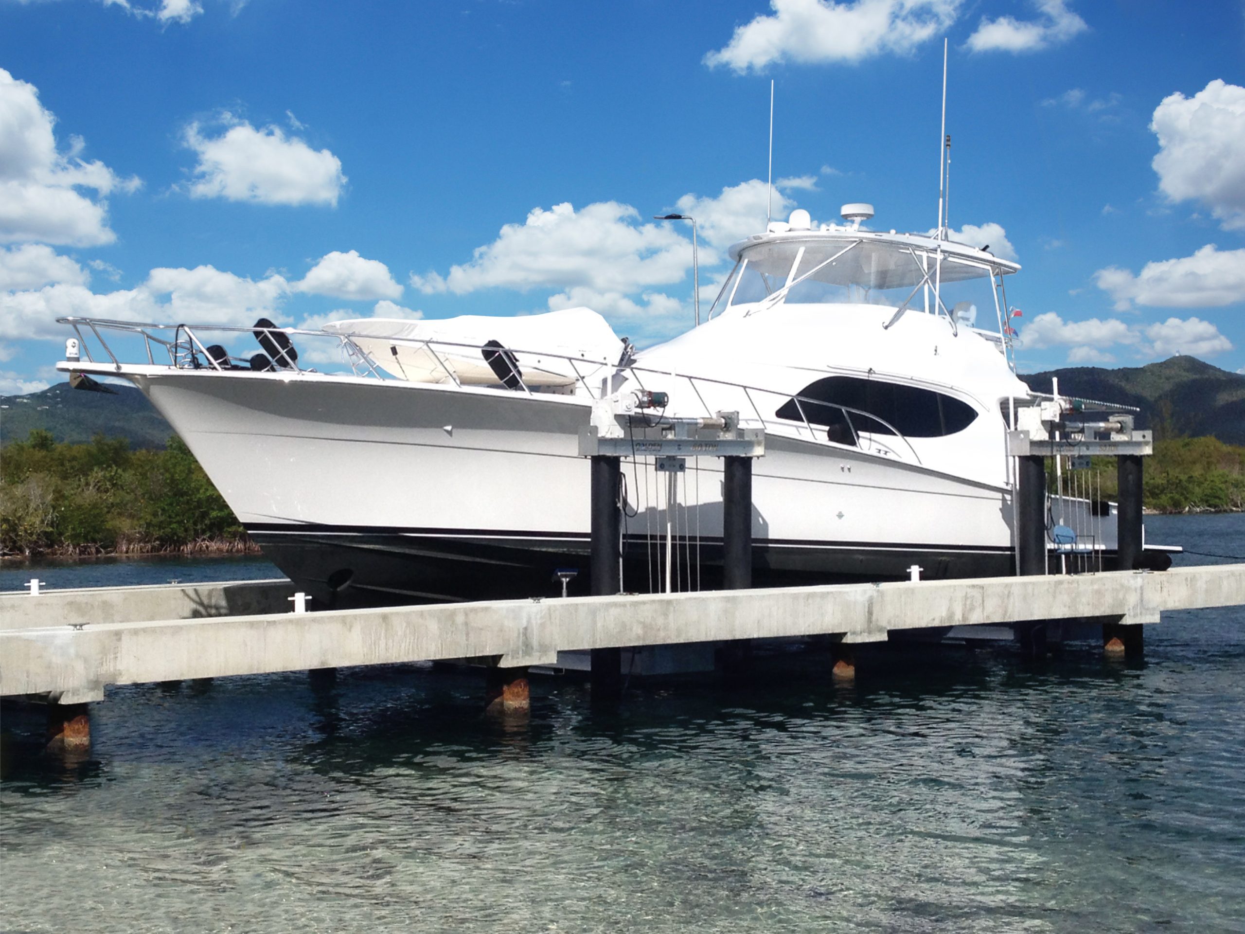 Golden Boat Lifts - The Most Advanced Boat Lifts in the World! - BoatNation