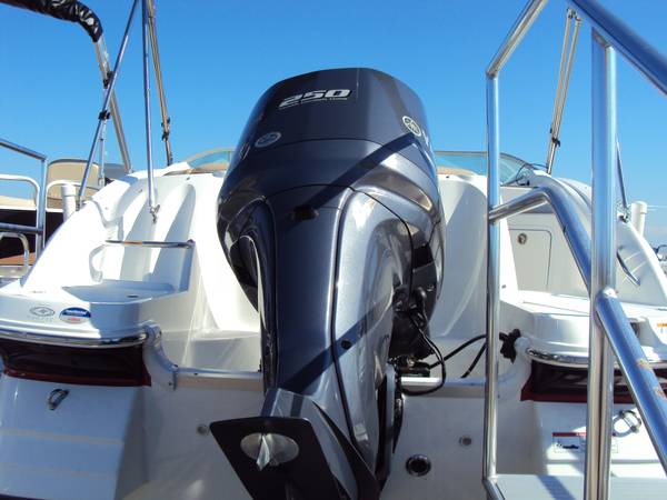 HURRICANE 2400, , YAMAHA 4 STROKE - BoatNation