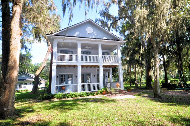 River front home, deep water dock, lake and 115 acres of equestrian ...