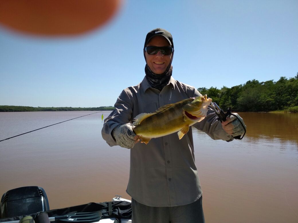 Great Fishing at Itaipu Lake - Foz do Iguacu - Brazil - BoatNation