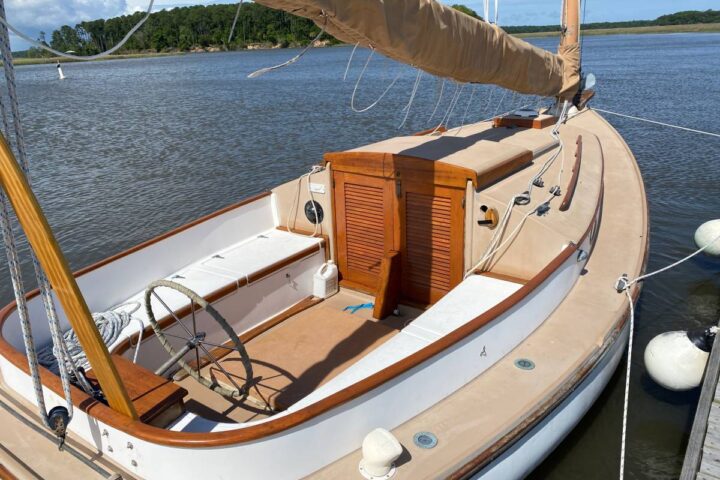8 ft Walker Bay Dinghy - BoatNation